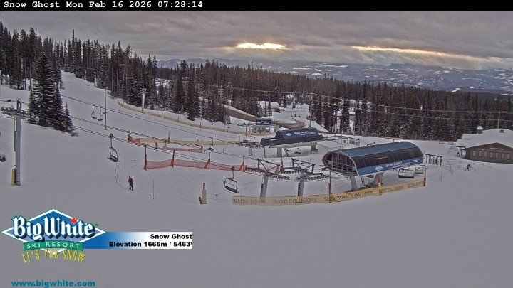 Webcam Snow Ghost Express 1667 m... • "Thompson Okanagan" Region ...